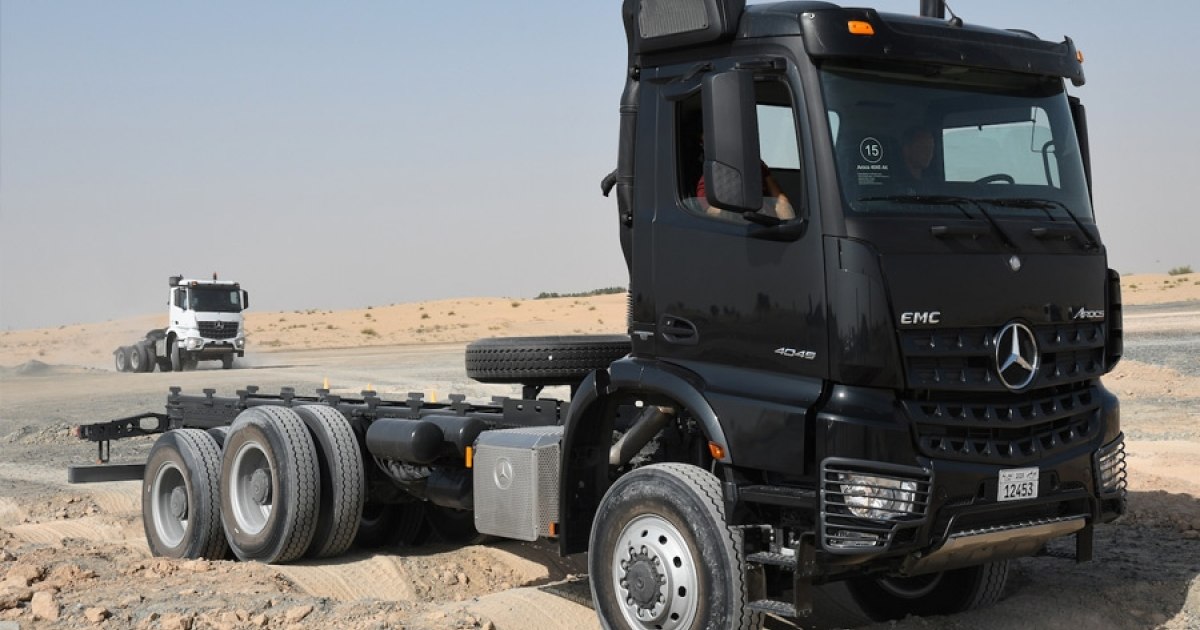 Debutto a Dubai per gli Actros e Arocs di Mercedes-Benz